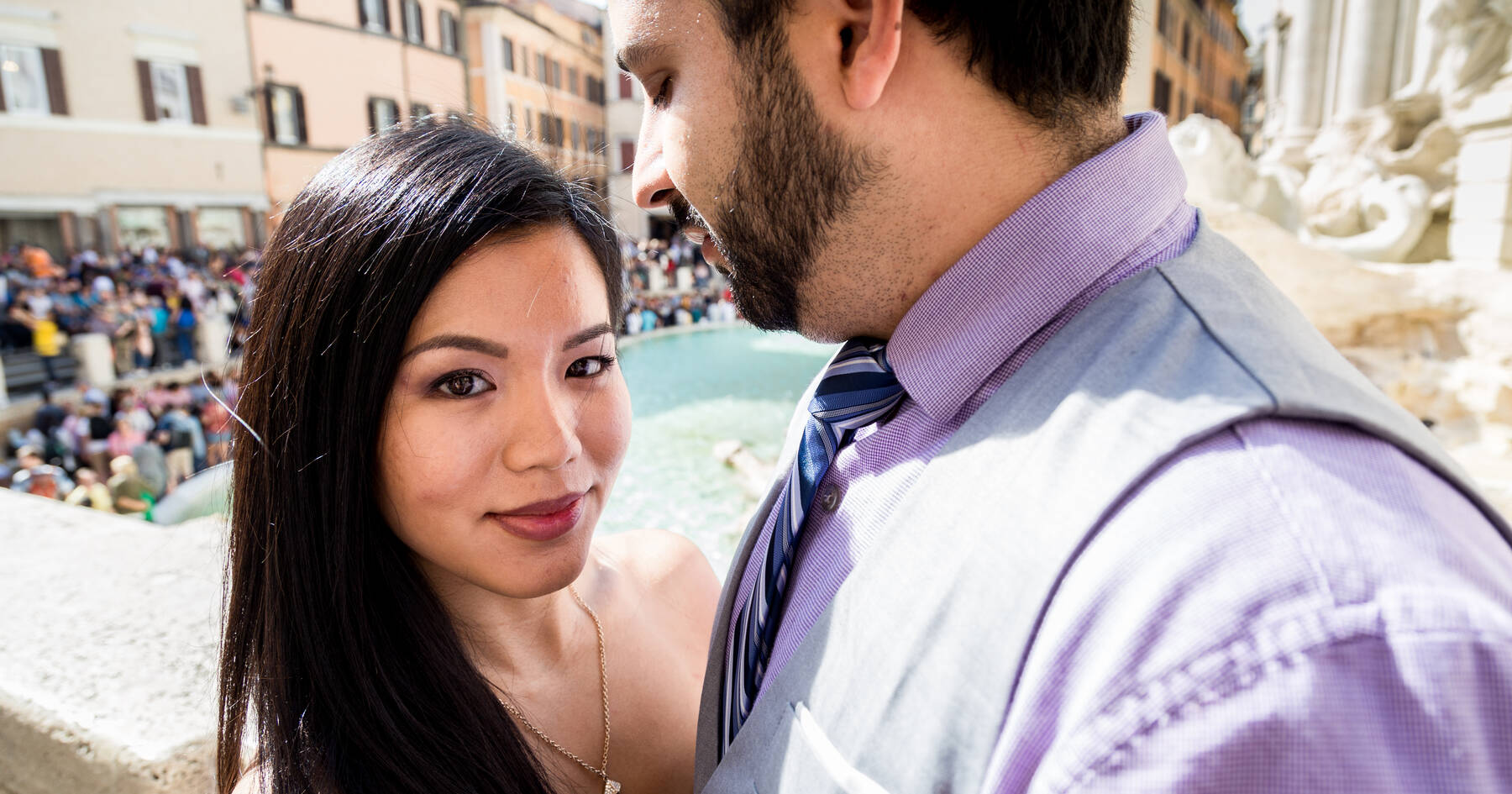 Couple Photo Session at the Trevi Fountain with Karen and Alex